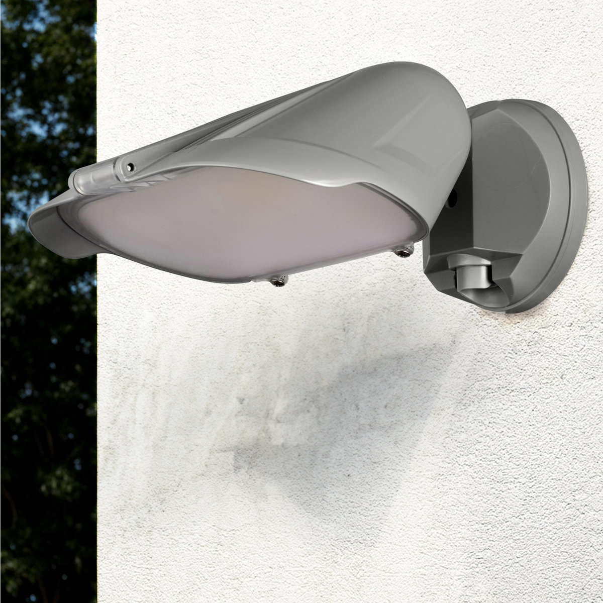 AKASUKI 6000lm LED Hardwired Outdoor Security Flood Light, Dusk To Dawn, 5000K Daylight, Die ...